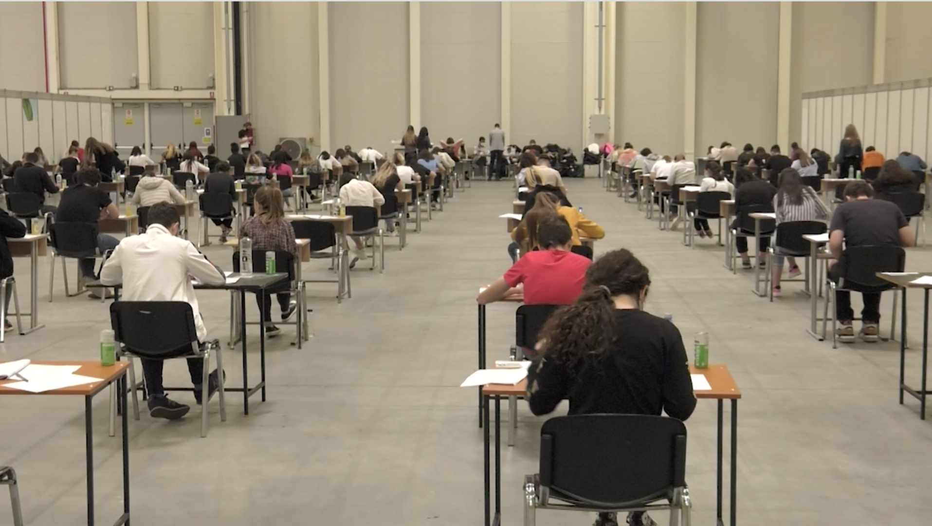 Record de participanți la simularea examenului de admitere la ...